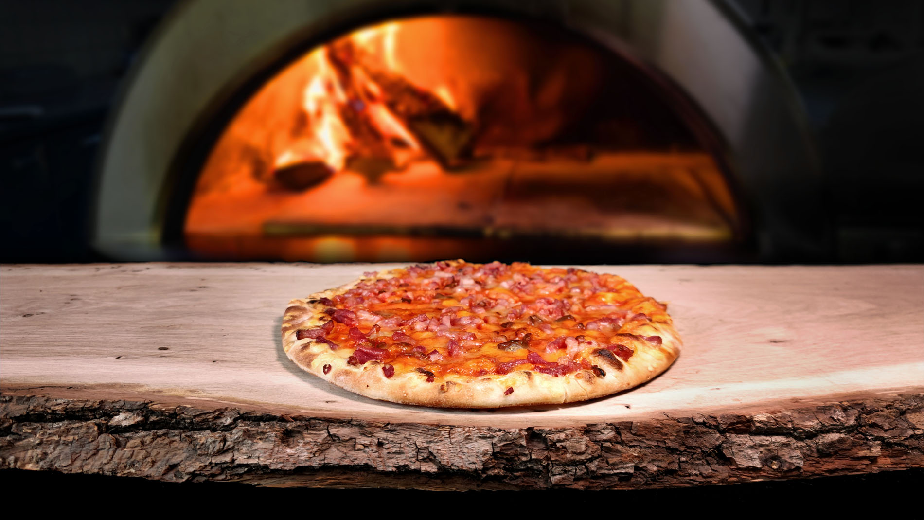 Kinkku » Kivikylän Pizzat